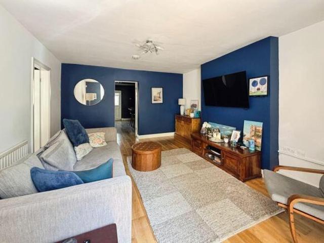 2 bedroom flat for sale in Akenside Terrace, Jesmond, Newcastle Upon Tyne, NE2