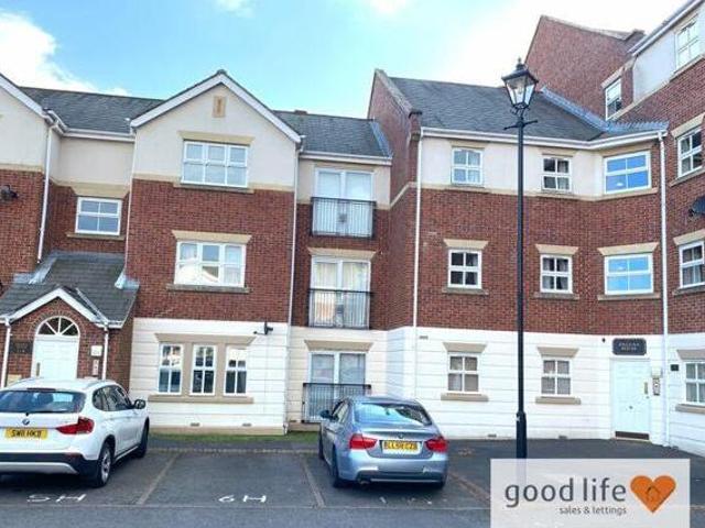 2 Bedroom Flat For Sale In Albert Court