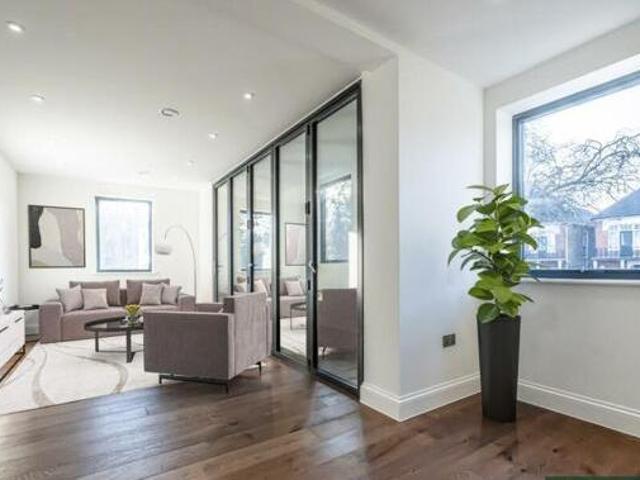 2 Bedroom Flat For Sale In Aldbourne Road