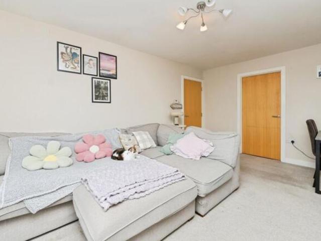 2 bedroom flat for sale in Alexandra Park, BRISTOL, Avon, BS16