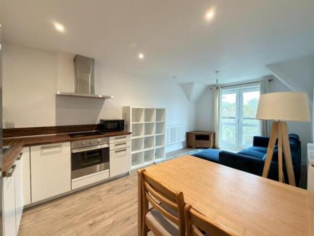 2 bedroom flat for sale in Alexandra Road South, Whalley Range, M16