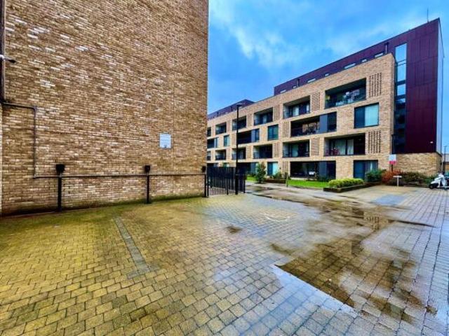 2 bedroom flat for sale in Alpine Road, Cypress Court, NW9