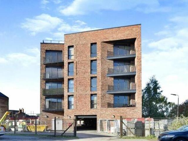 2 Bedroom Flat For Sale In Altrincham