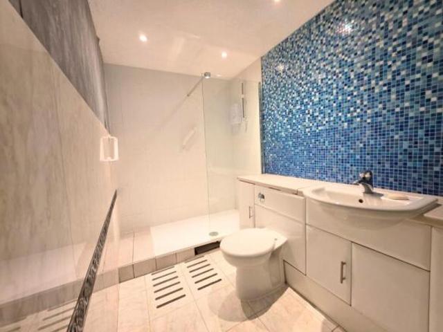 2 bedroom flat for sale in Amethyst Court, Solihull, B92