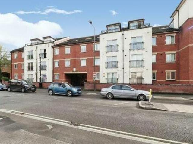 2 Bedroom Flat For Sale In Ashbourne Road, Derby