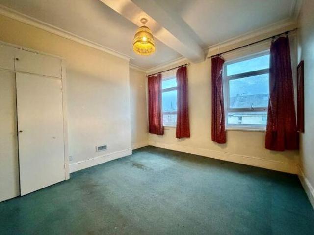 2 bedroom flat for sale in Ashburton Road, Southsea, PO5