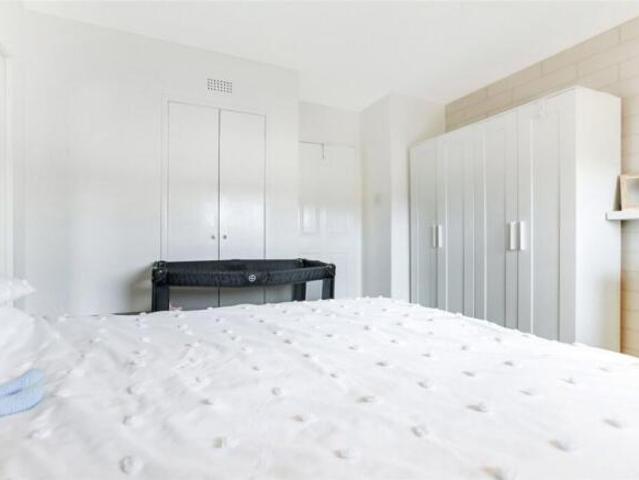 2 bedroom flat for sale in Armadale Path, Dennistoun, Glasgow, G31