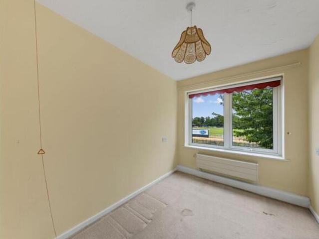 2 bedroom flat for sale in Arena Gardens, Warrington, WA2