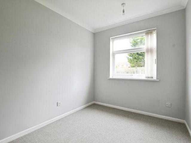 2 bedroom flat for sale in Ark Royal, Bilton, HU11
