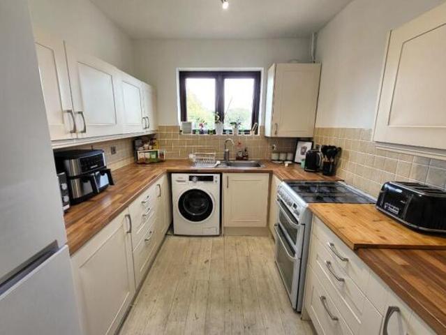 2 bedroom flat for sale in Arle Road, Cheltenham, Gloucestershire, GL51