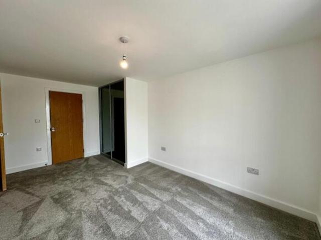 2 bedroom flat for sale in Atlas Way, Oakgrove, MK10