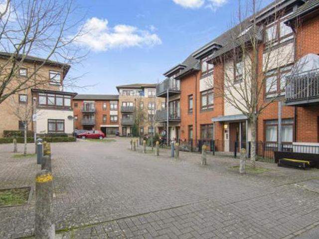 2 Bedroom Flat For Sale In Atlas Crescent, Edgware