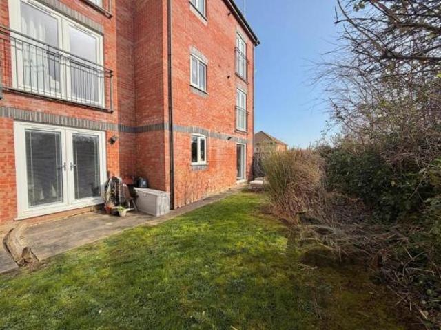2 bedroom flat for sale in Badgers Retreat, Leamington Spa, CV31