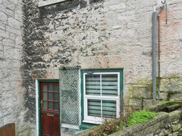 2 Bedroom Flat For Sale In Bae Colwyn, Abergele Road