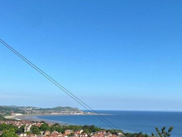 2 Bedroom Flat For Sale In Bae Colwyn, Llysfaen Road