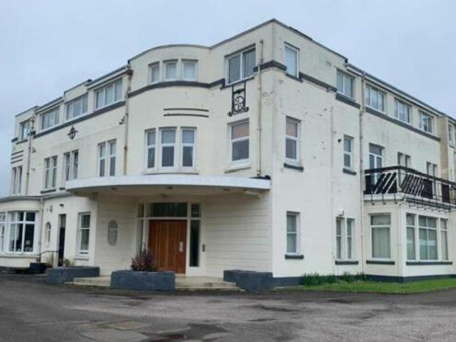 2 Bedroom Flat For Sale In Balloch, Loch Lomond