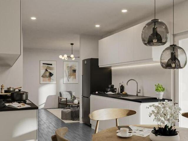 2 Bedroom Flat For Sale In Barnet, London