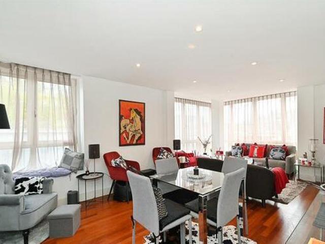 2 Bedroom Flat For Sale In Barrett Street