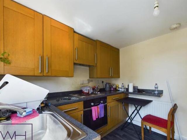 2 Bedroom Flat For Sale In Bentley