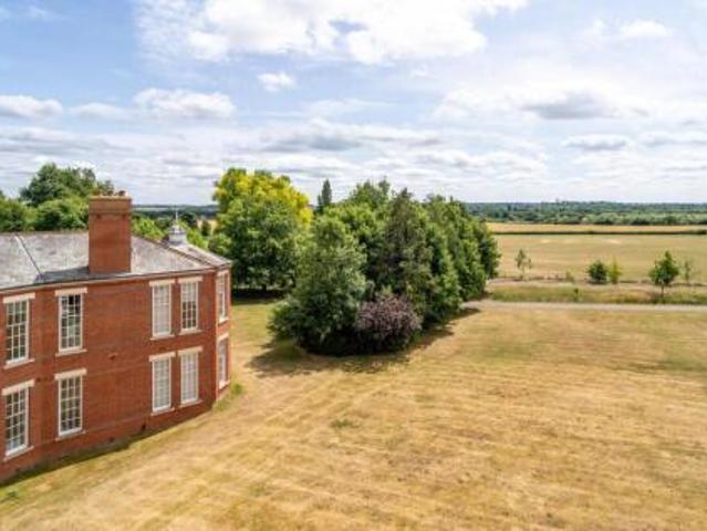 2 bedroom flat for sale in West Hall Beningfield Drive, AL2 1FD, AL2