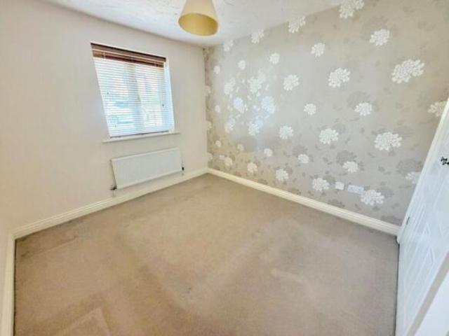 2 bedroom flat for sale in Benjamin Road, Hamworthy, Poole, BH15