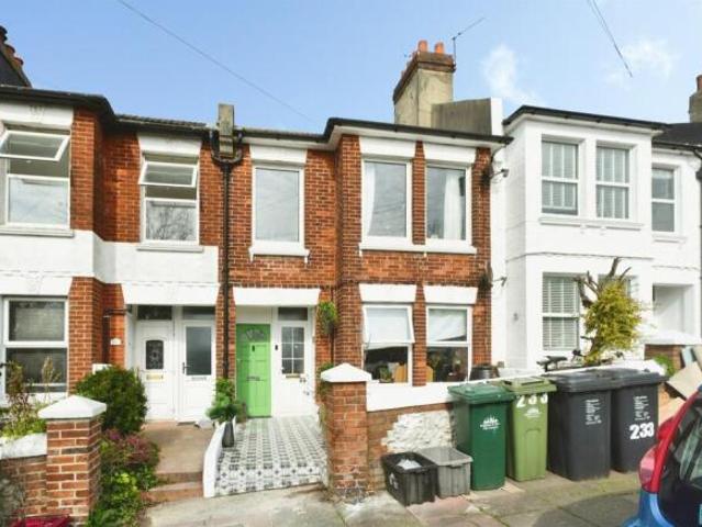 2 bedroom flat for sale in Bear Road, Brighton, BN2