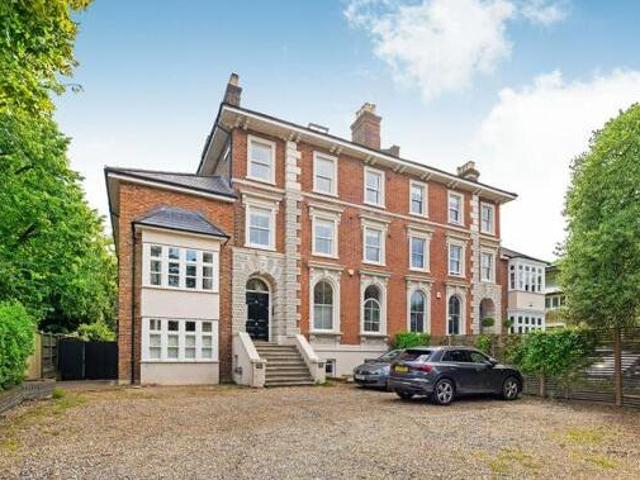 2 Bedroom Flat For Sale In Beckenham