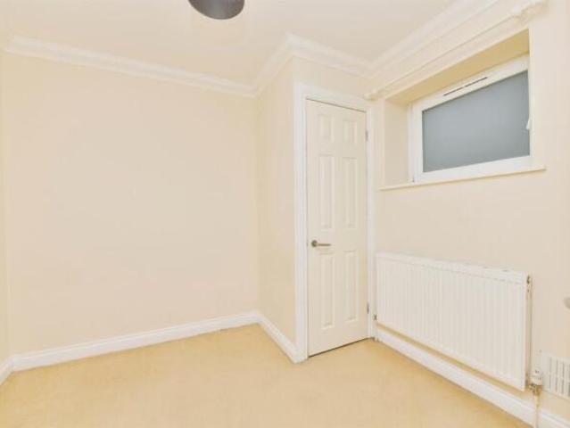 2 bedroom flat for sale in Belgrave Lane, Plymouth, PL4