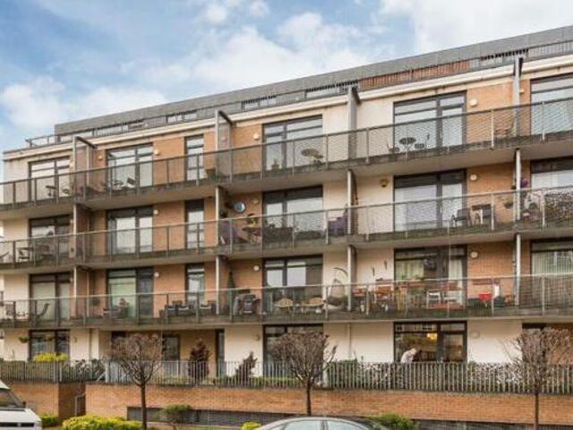 2 Bedroom Flat For Sale In Bellevue