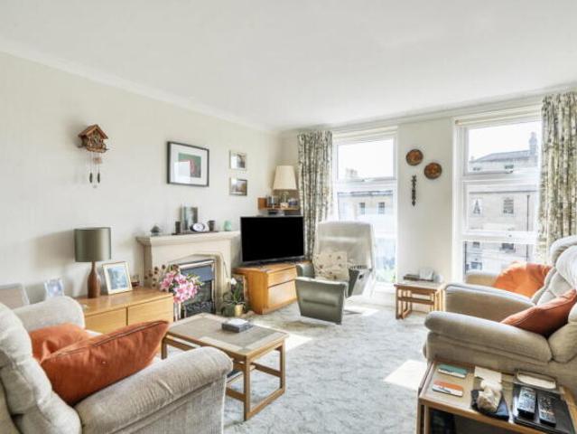 2 bedroom flat for sale in Berkeley Court, Bathwick Hill, Bath, BA2