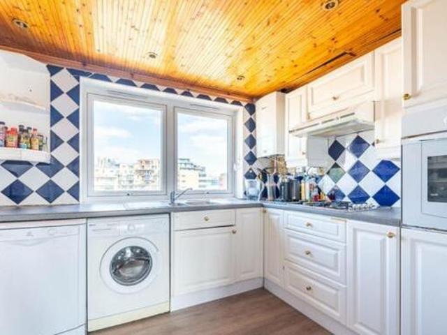 2 Bedroom Flat For Sale In Bermondsey, London