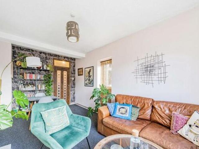 2 Bedroom Flat For Sale In Bermondsey