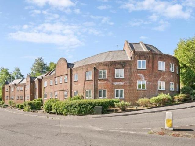 2 bedroom flat for sale in Bethany Court, Bloxworth Road, Poole, BH12