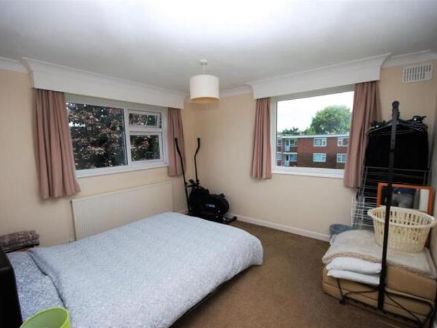 2 bedroom flat for sale in Beverley Road, Leamington Spa, CV32