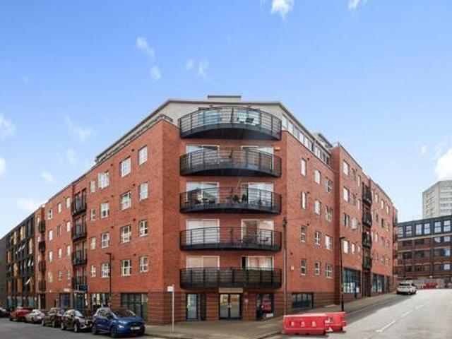 2 Bedroom Flat For Sale In Birmingham, West Midlands