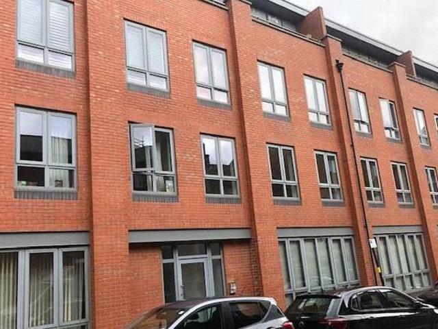 2 Bedroom Flat For Sale In Birmingham, West Midlands