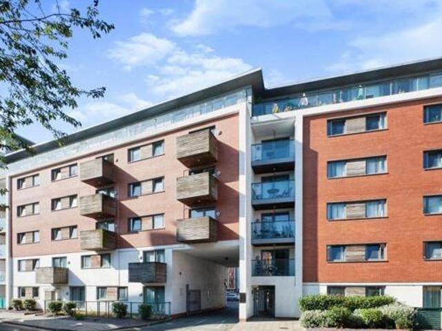 2 Bedroom Flat For Sale In Birmingham, West Midlands