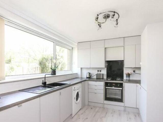 2 Bedroom Flat For Sale In Birmingham, West Midlands