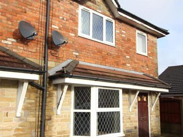 2 Bedroom Flat For Sale In Bolton, Greater Manchester