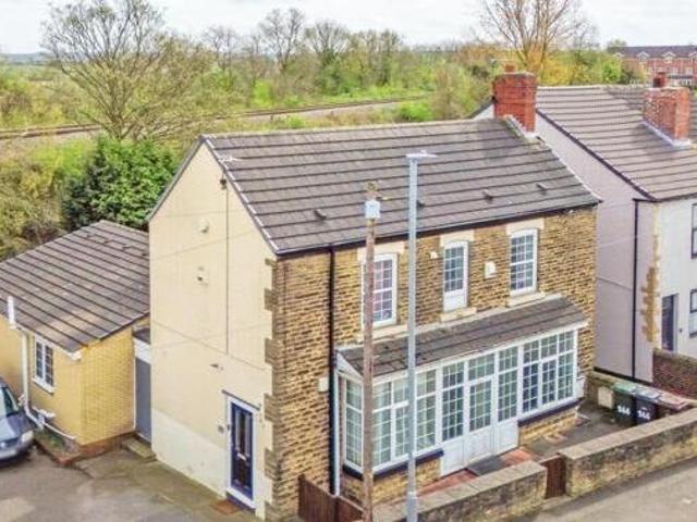 2 Bedroom Flat For Sale In Bolton Upon Dearne