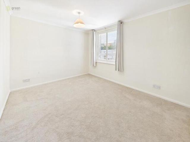 2 bedroom flat for sale in Boldmere Road, Sutton Coldfield, B73