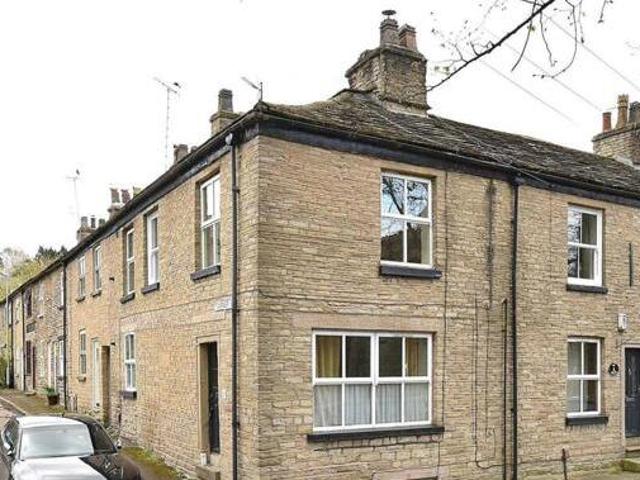 2 Bedroom Flat For Sale In Bollington