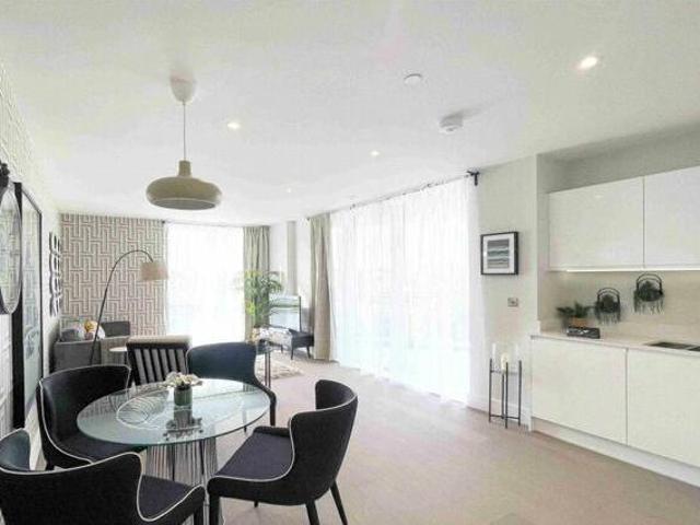 2 Bedroom Flat For Sale In Bollo Lane