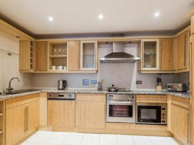 2 Bedroom Flat For Sale In Borough, London