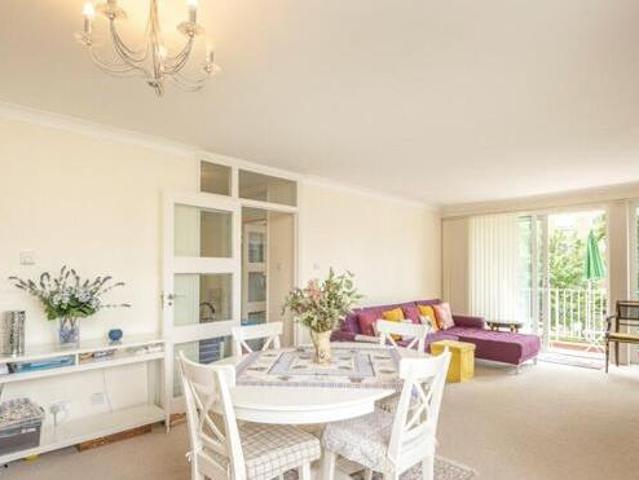 2 Bedroom Flat For Sale In Boundary Road