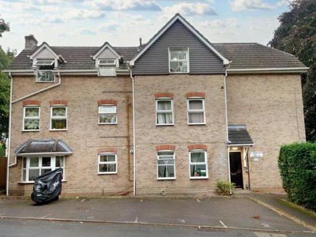 2 Bedroom Flat For Sale In Bournemouth