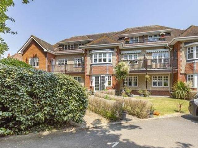 2 Bedroom Flat For Sale In Bournemouth