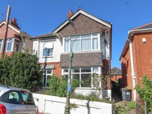 2 Bedroom Flat For Sale In Bournemouth