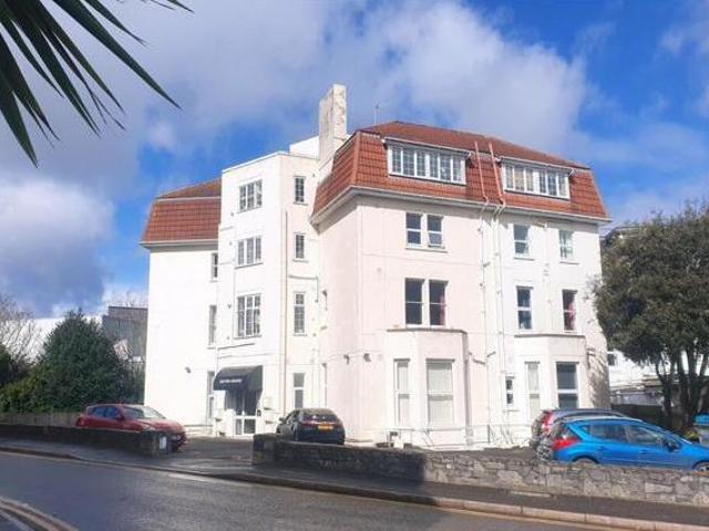 2 Bedroom Flat For Sale In Bournemouth
