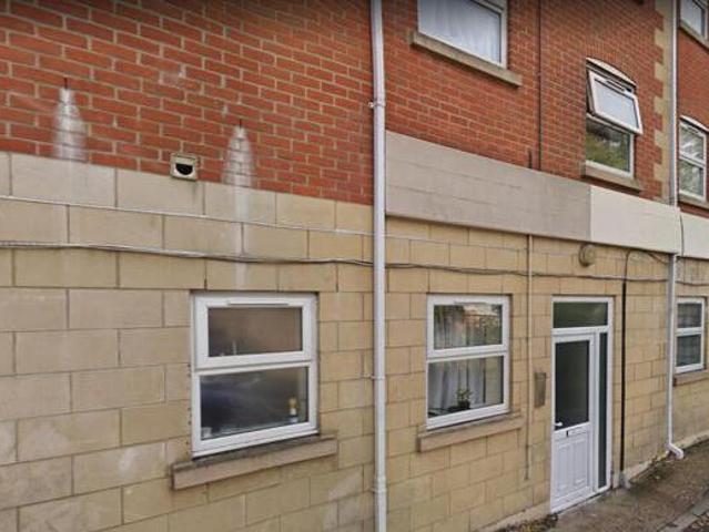 2 Bedroom Flat For Sale In Bournemouth